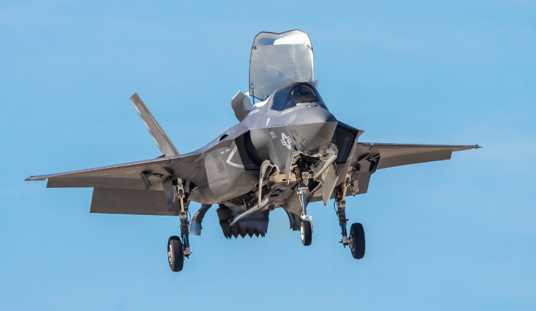 F-35 vs. F-16: Exploring the Differences in Performance Capabilities | Defensebridge