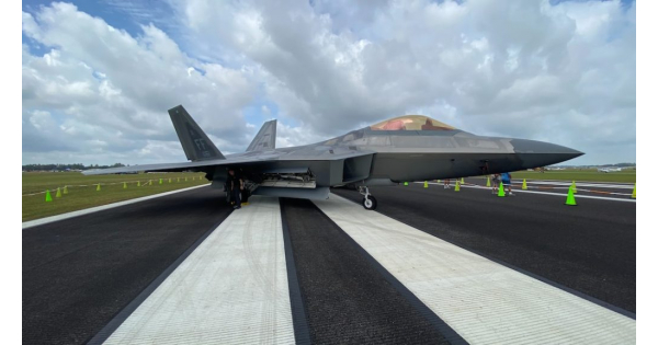 Lockheed Martin F-22 Raptor | Defensebridge